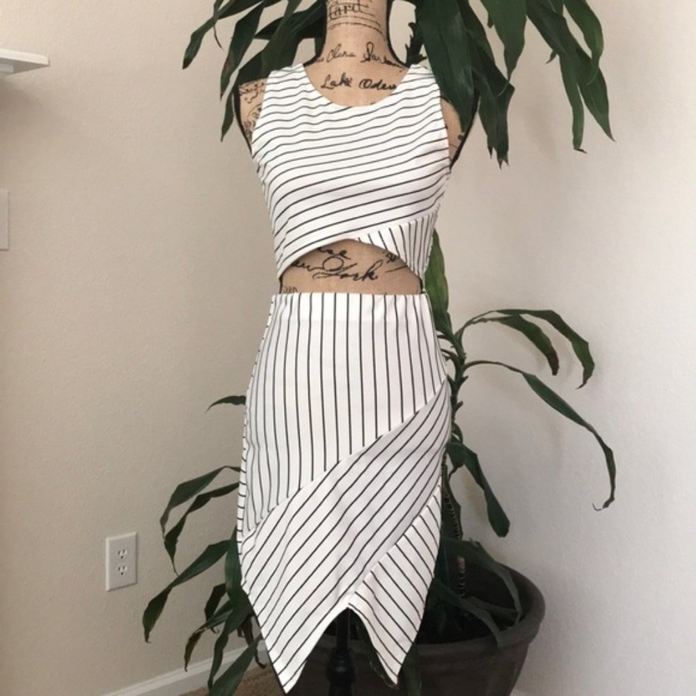 Windsor 2 Piece Dress. Stunning Look. - Gem